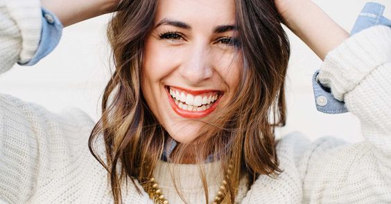 12 Secrets: How to be Photogenic and Look Good in All Photos